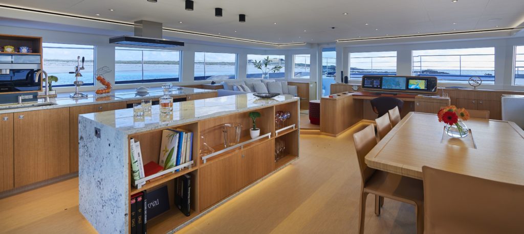 Long-Island-78-power-18 - JFA Yachts